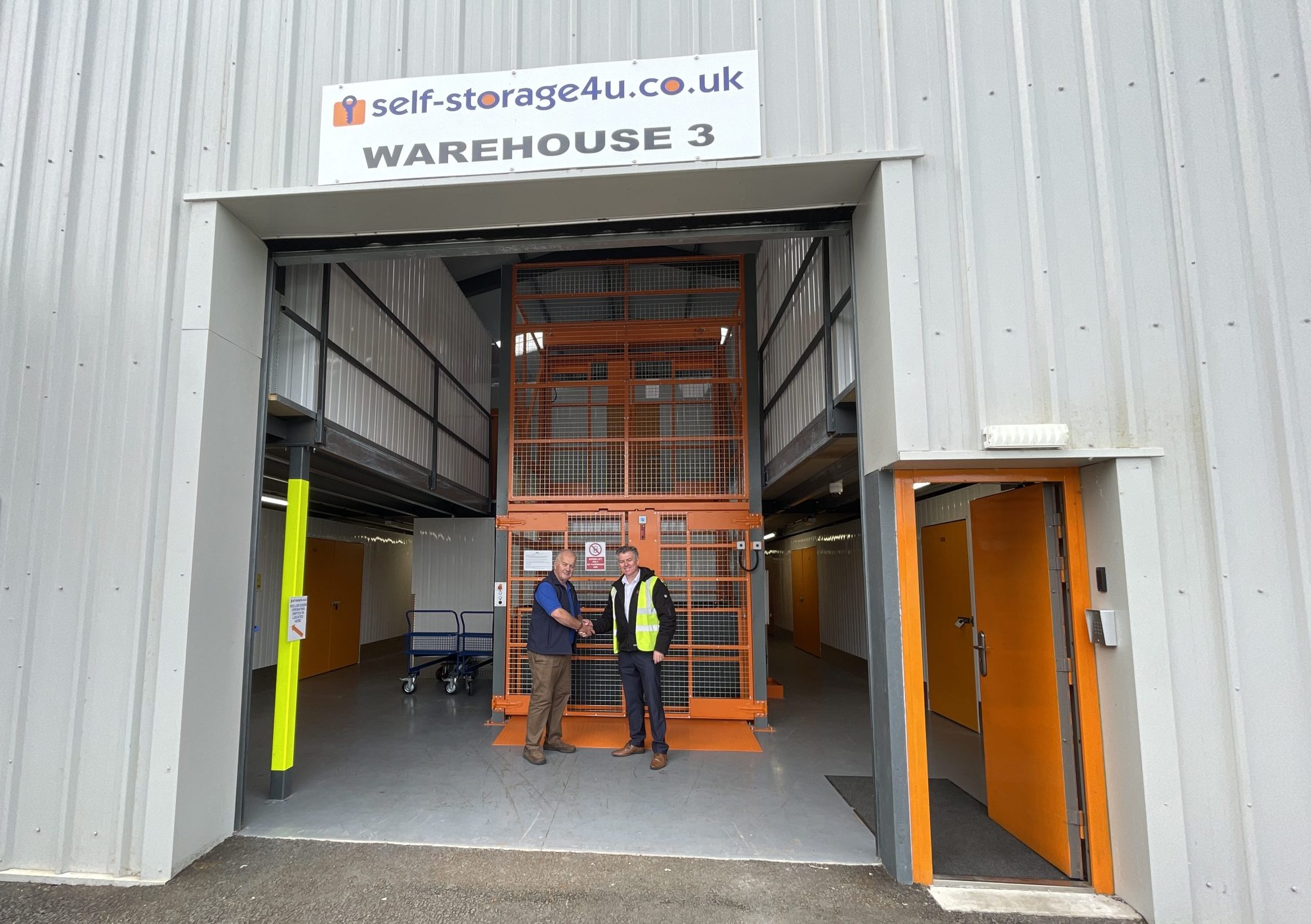 Mezzanine goods lift excels at Self-Storage 4 U - Transdek Mezzanine ...